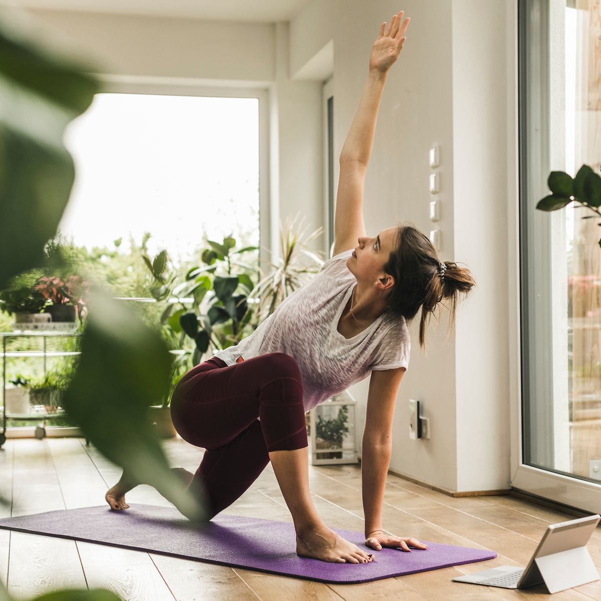 Zuhause entspannen - sechs Ideen für das heimische Yoga-Retreat - Die ...
